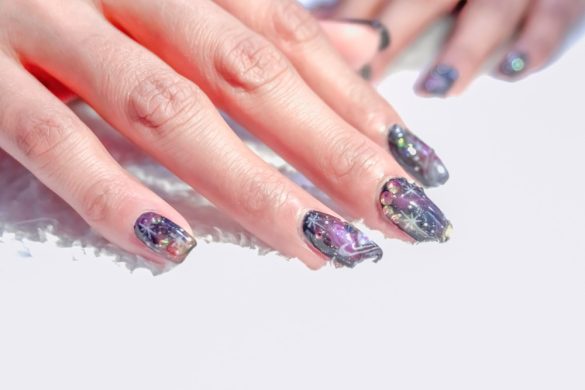 Even If You Are Not A Pro Heres How To Do Galaxy Nail Art Maby Blog